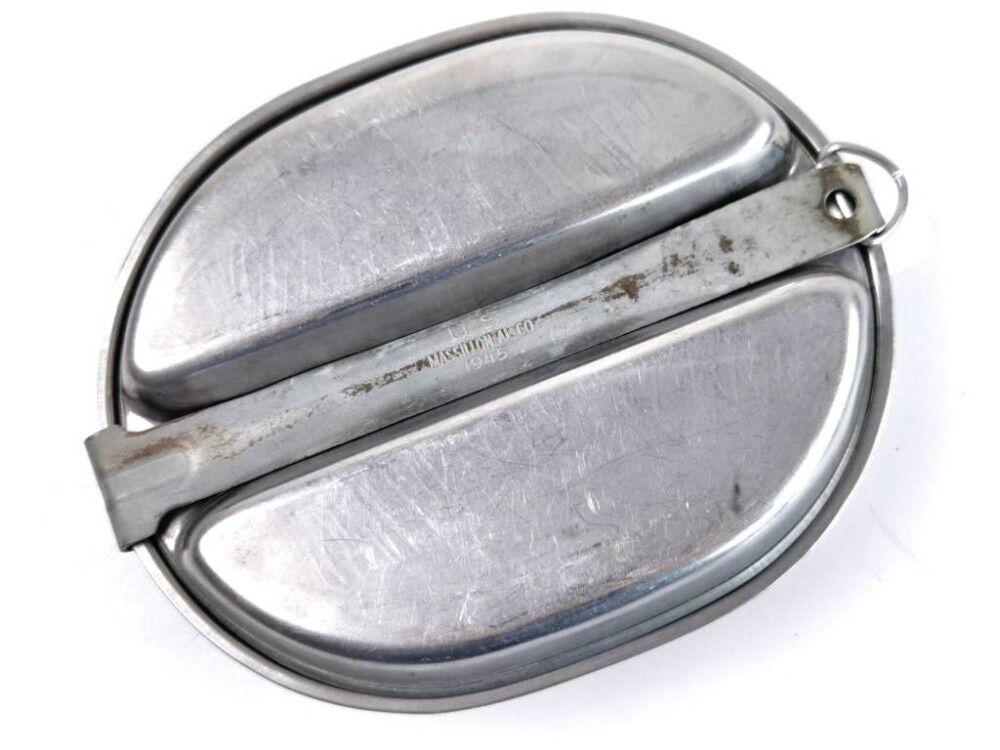 U.S. 1945 dated mess kit, used, 45,00