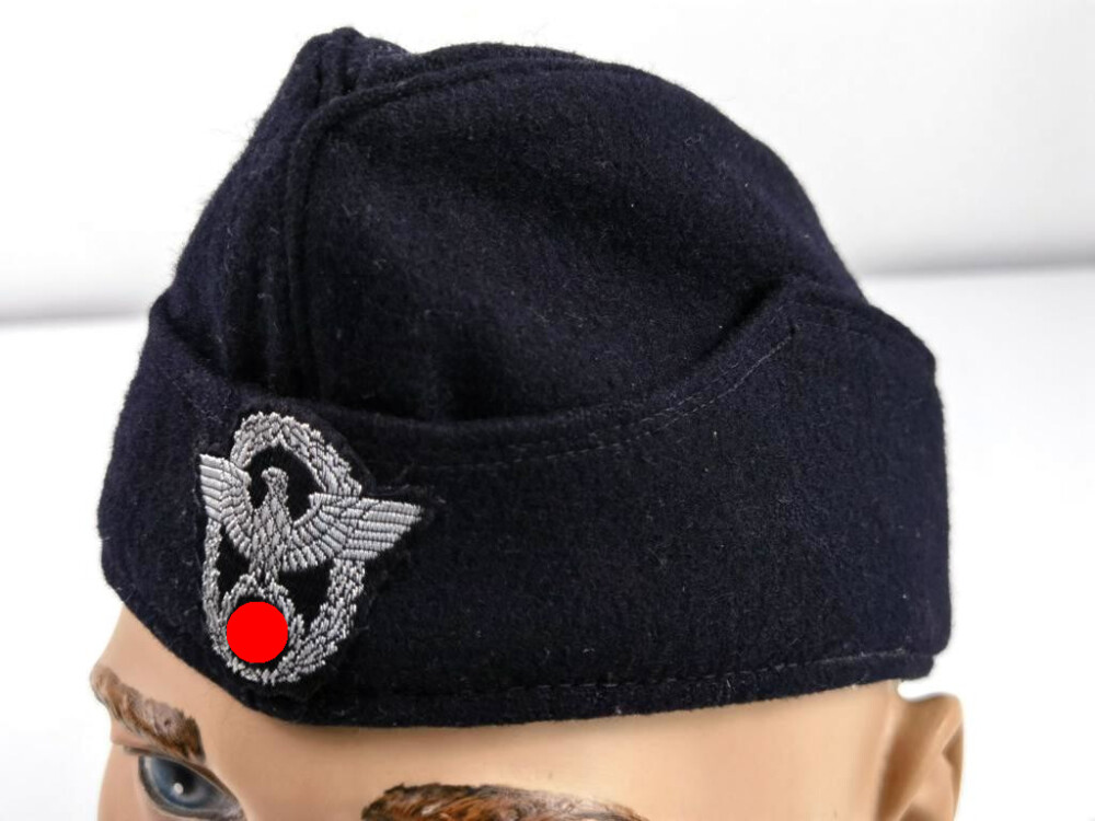 Polizei III.Reich, Schiffchen für einen Offizier, dunkelblaues Tuch,
