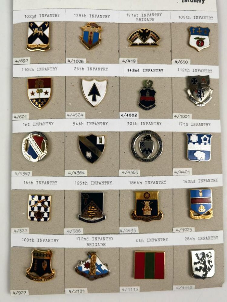 U.S. Army, Unit Crest collection, 20 x Infantry, 120,00