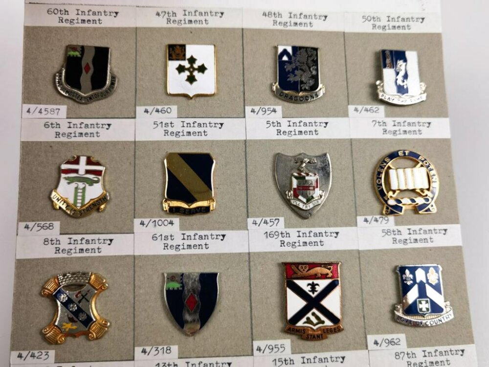 U.S. Army, Unit Crest collection, 20 x Infantry, 120,00
