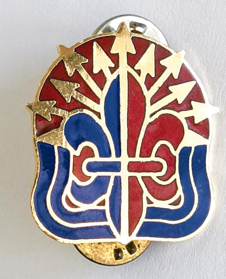 U.S. Army Unit Crest "115th Field Artillery Brigarde", 12,00