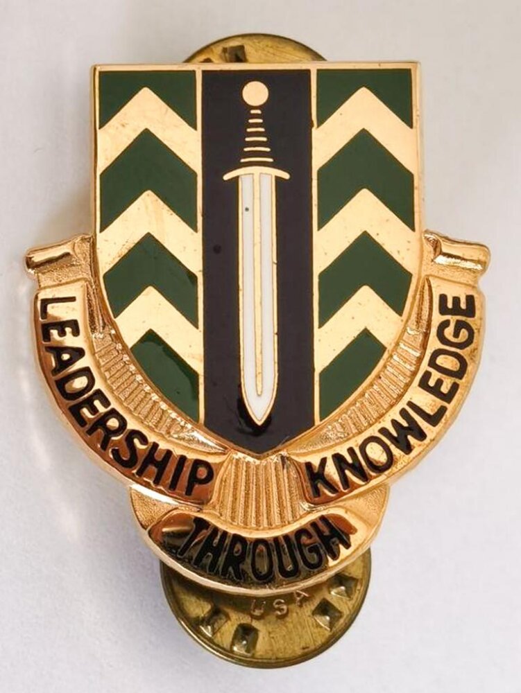 U.S. Army Unit Crest "First US Noncommissioned Officers Academy", 12,