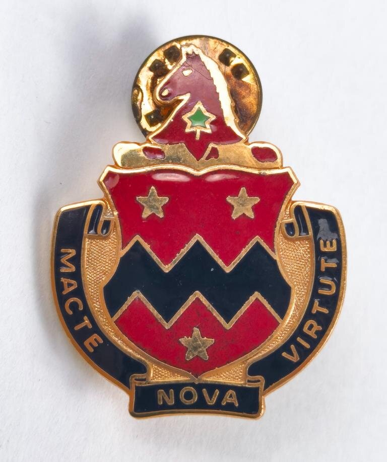 U.S. Army Unit Crest "16th Field Artillery" one pin missing, 12,00