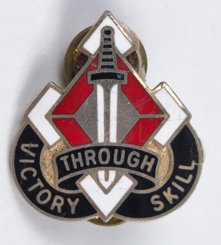 U.S. Army Unit Crest "US Army Training Center Engineers Fort Leonard ...