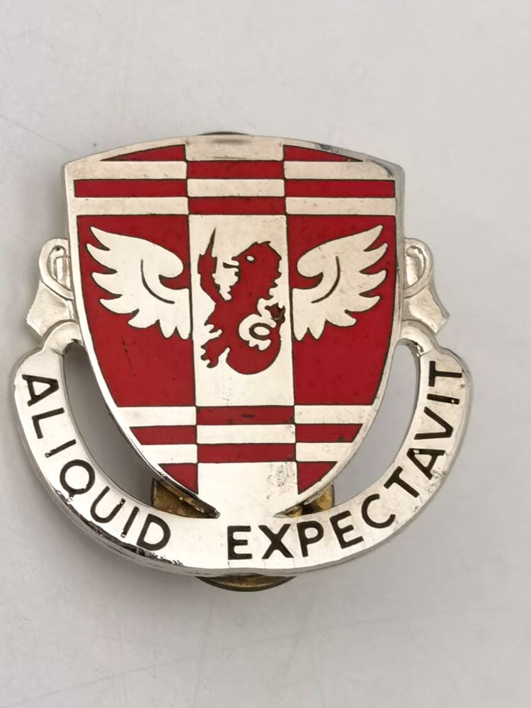 U.S. Army Unit Crest "864th Engineer Battalion", 12,00