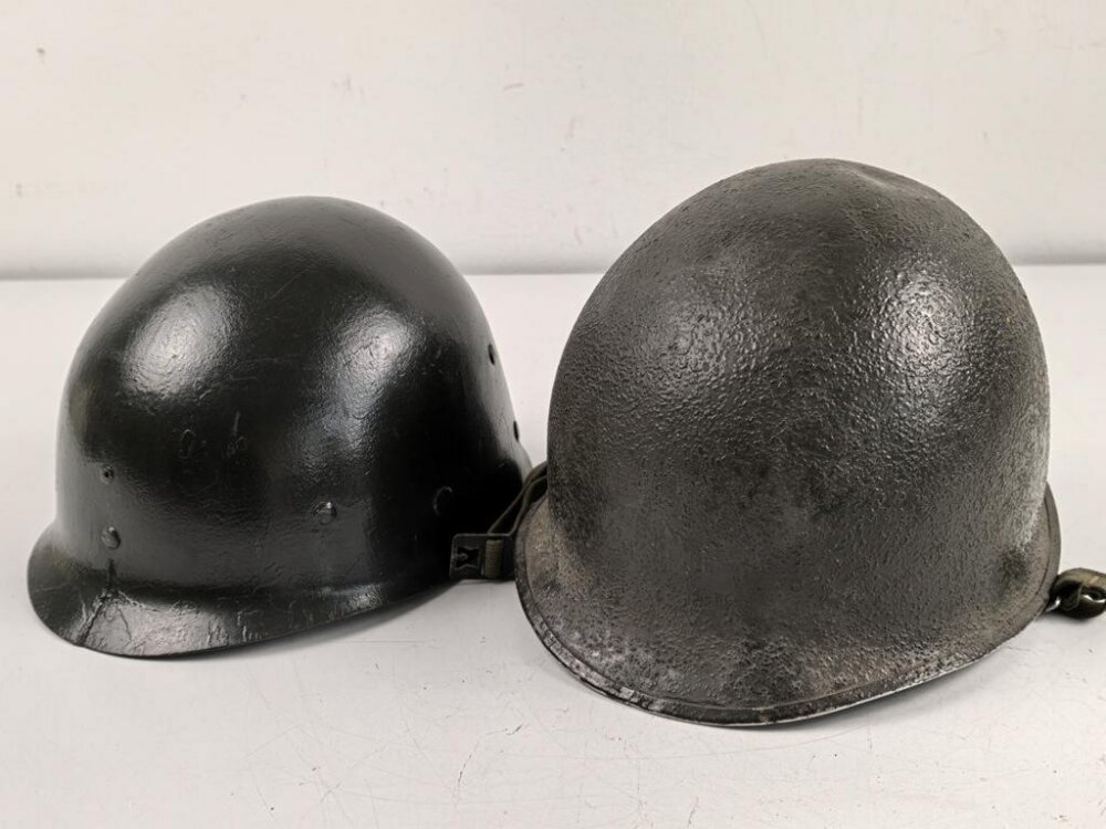 U.S. Army WWII Stahlhelm. Nach dem Krieg bei der U.S. Armee weiterget