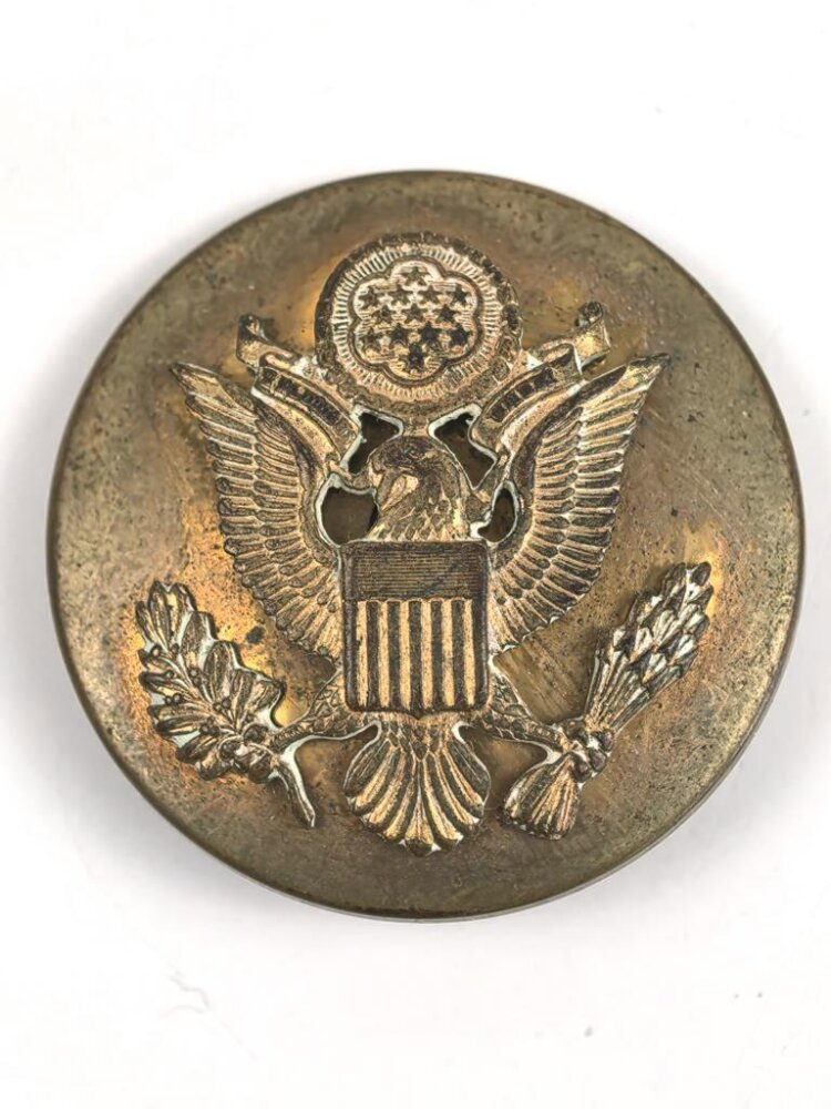 U.S. WWII NCO Cap Badge, 35,00
