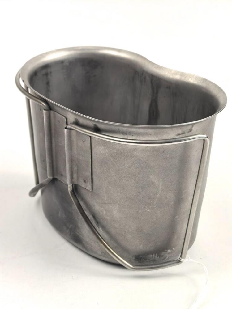 U.S. Army Stainless Steel Canteen cup " U.S. 88 PAC FAB", 25,00