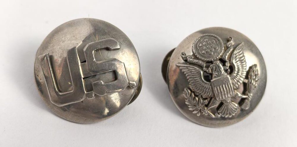 U.S.Army D.E.M.L. Collar Device set, silver, 45,00
