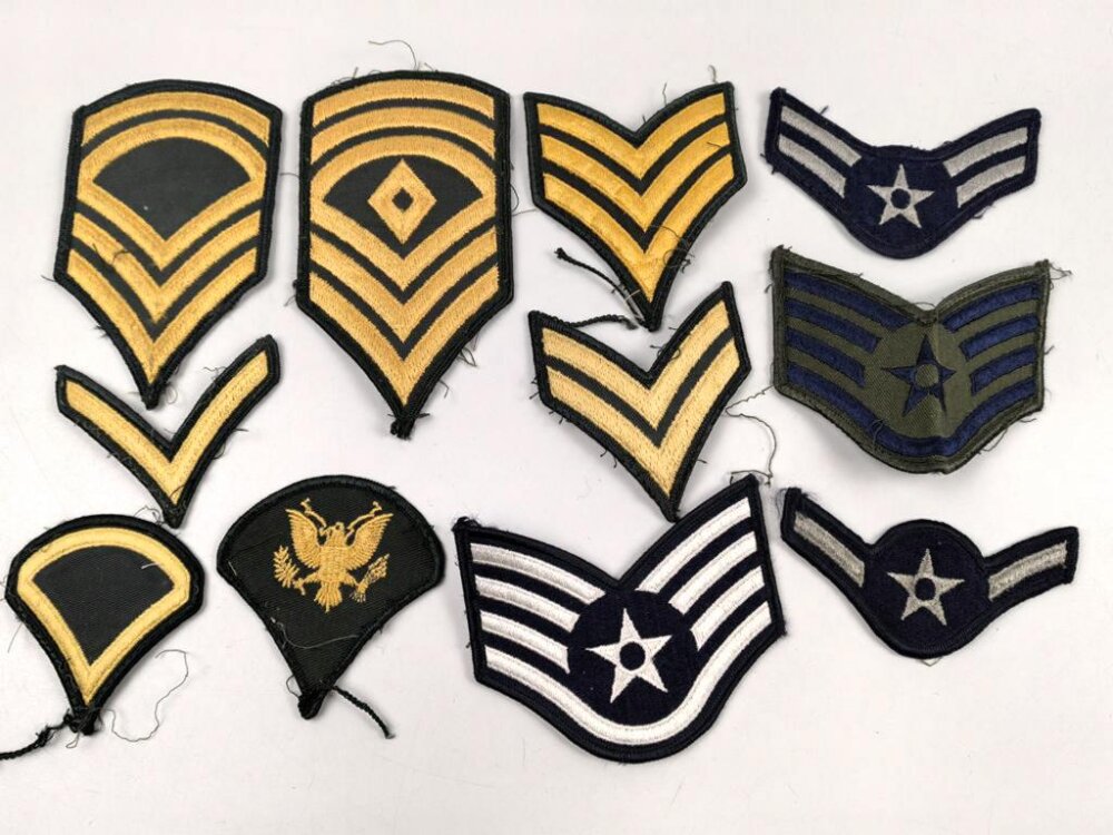 U.S. Army / Air Force Rank insignia lot, 15,00