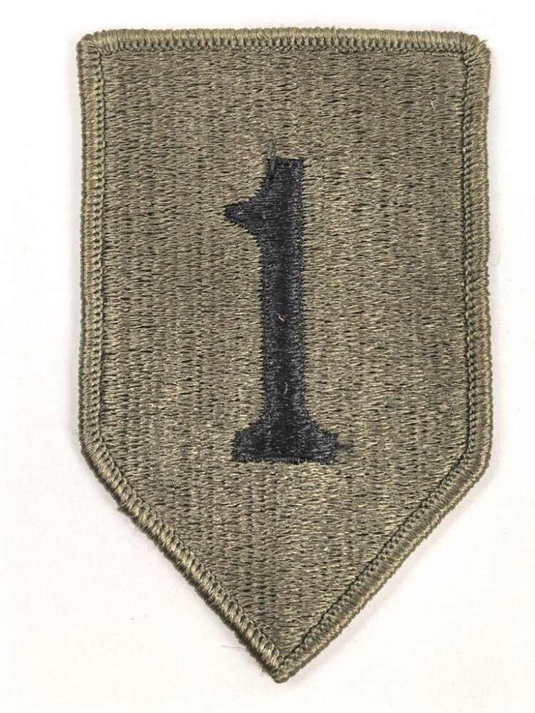 U.S. Army , 1st Infantry Division patch, 9,00