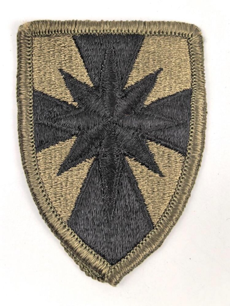 U.S. Army , 8th Sustainment Command patch, 9,00