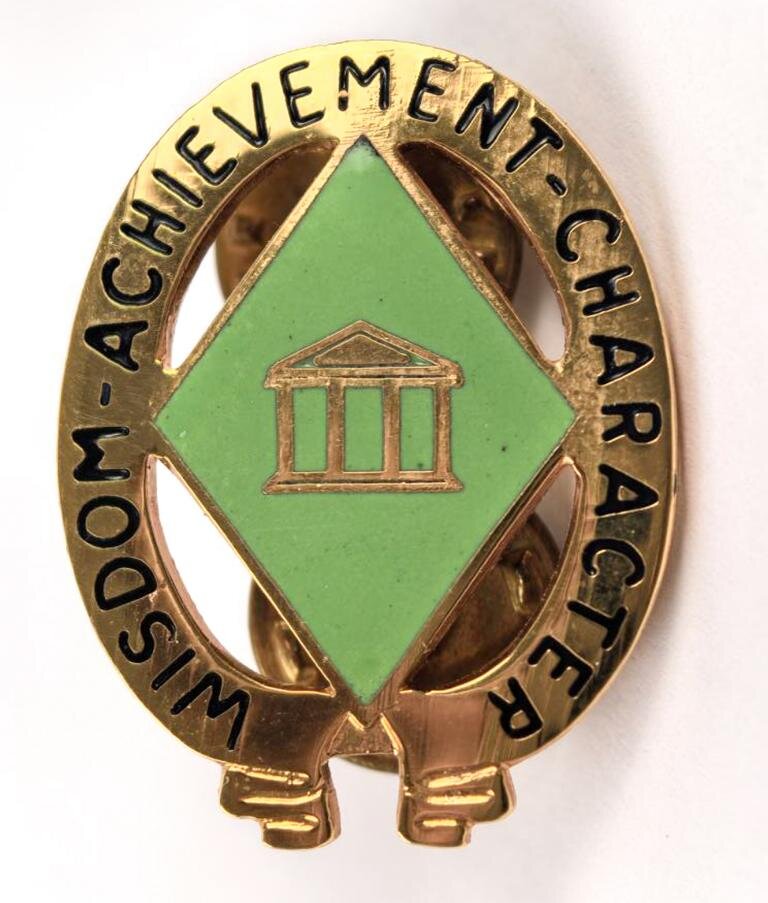 U.S. Army Unit Crest "Woman S Army Corps School", 12,00