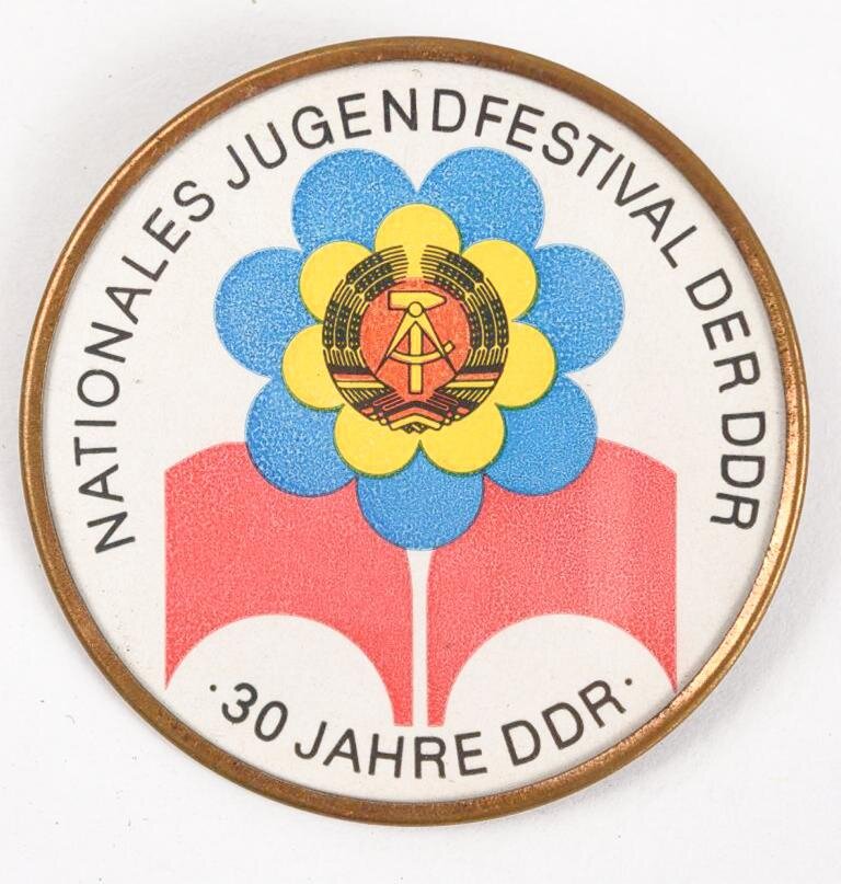 DDR, Anstecker " Nationales Jugendfestival der DDR, 30 Jahre DDR", 12