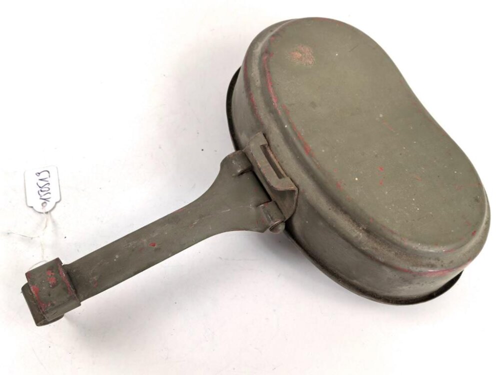 Deckel für ein Kochgeschirr der Wehrmacht. Originallack. AEMA4?, 40,00