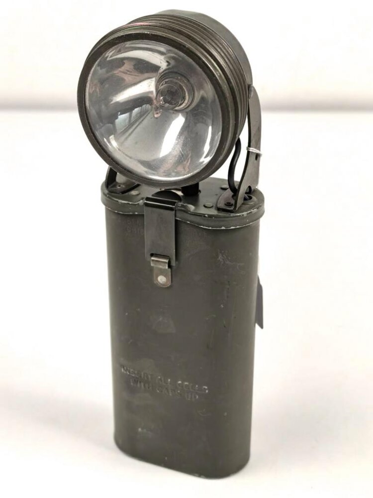 U.S. Army after WWII, Justrite swifel head flash light, original pain