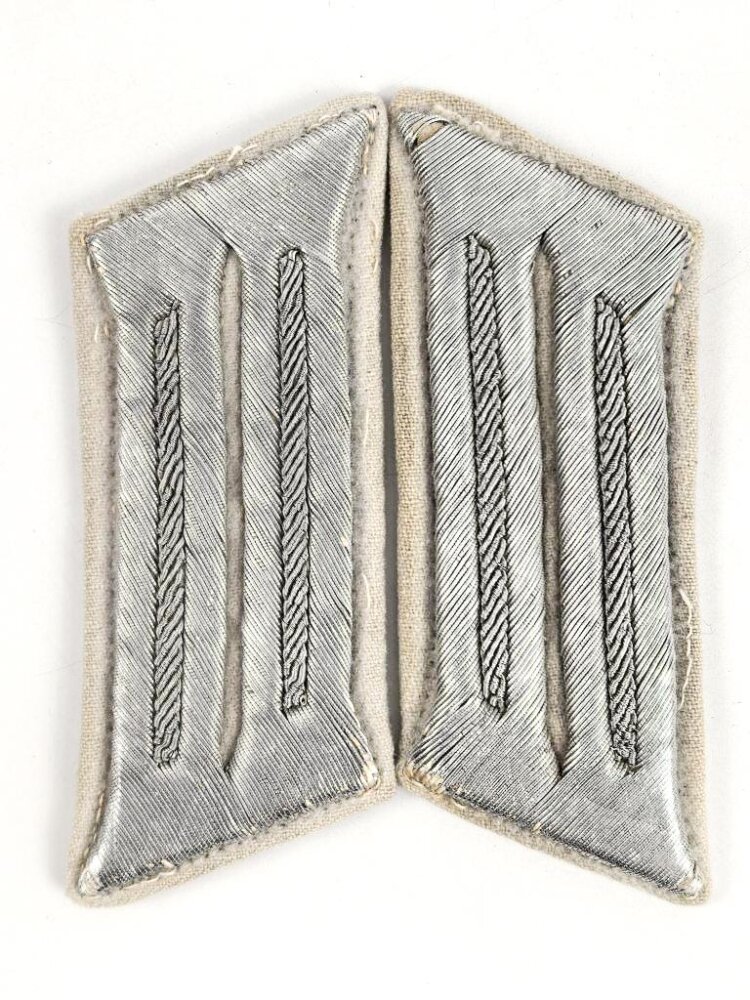 Heer, Paar Kragenspiegel füe einen Waffenrock der Infanterie, 80,00