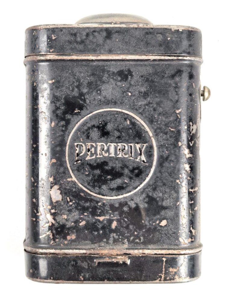 Taschenlampe "PERTRIX No. 600" , Originallack, Funktion nicht geprüft
