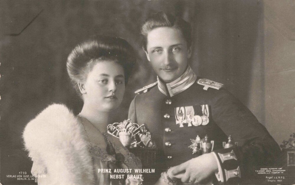 1. Weltkrieg, Ansichtskarte "Prinz August Wilhelm nebst Braut", 9,00