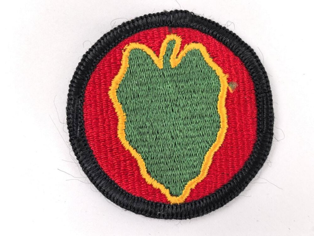 U.S. Army, "24th Division" patch, 9,00