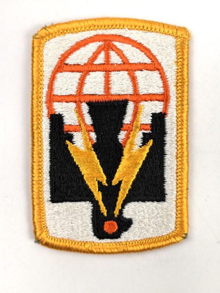 U.S. Army , "11th signal Brigade " patch, 9,00