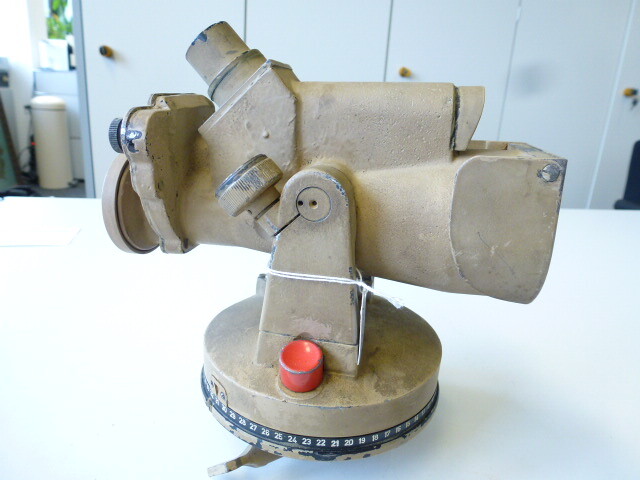 Kollimator für Artillerie, Originallack, klare Optik, 475,00