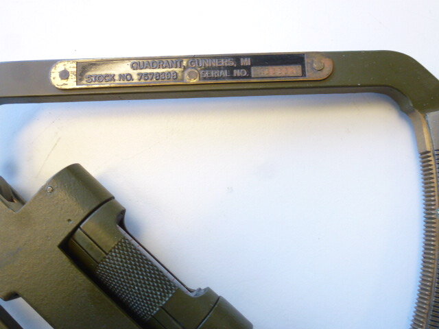 US WWII, M1 GUNNERS QUADRANT WWII artillery range instrument w wood M