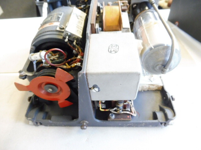 Luftwaffe Umformer U.8 Einanker-Umformer für Anodenspannung der Empfä