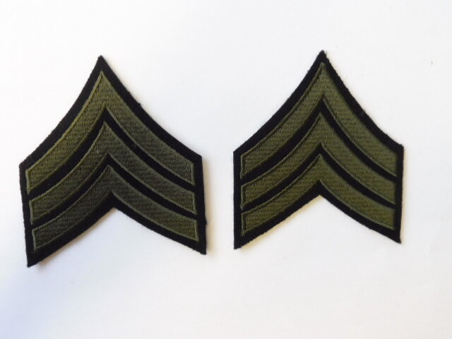 Sergeant Wool Rank Chevrons (pair), At the Front, 12,00