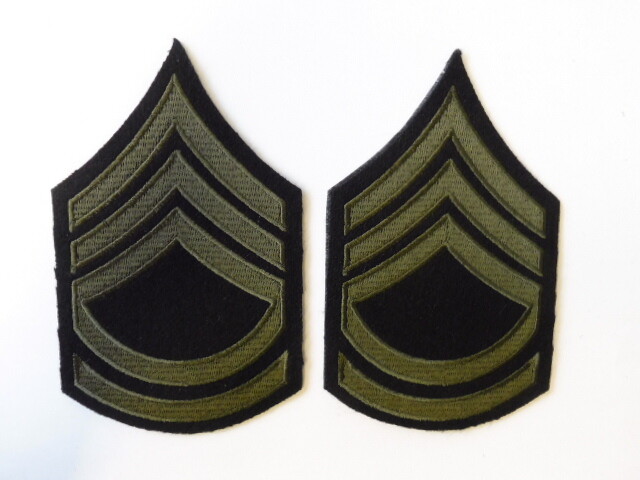 Technical Sergeant Wool Rank Chevrons (pair), At the Front, 11,70