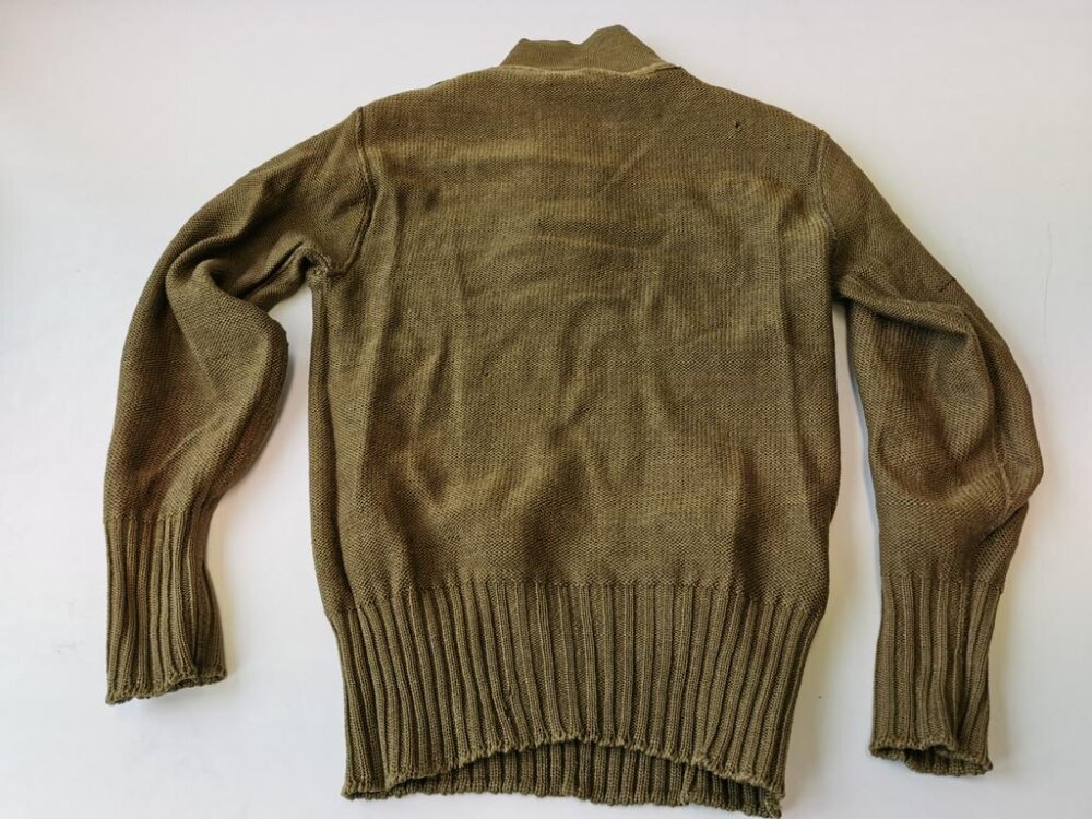 U.S. Army WWII, sweater, high neck , good condition, 150,00