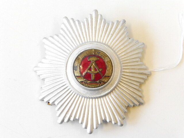 DDR Volkspolizei, Emblem für das Tschako für Mannschaften der Schutzp