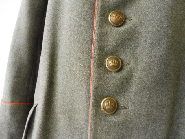 Feldgrauer Waffenrock M10 eines Angehörigen im Infanterie-Regiment Nr