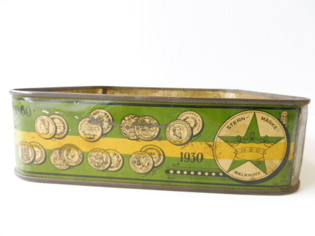 Walkhoff Heringe in Gelee, geöffnete Blechdose 25 x 25 x 7 cm, 40,00