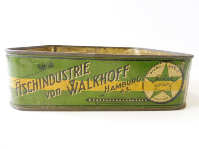 Walkhoff Heringe in Gelee, geöffnete Blechdose 25 x 25 x 7 cm, 40,00