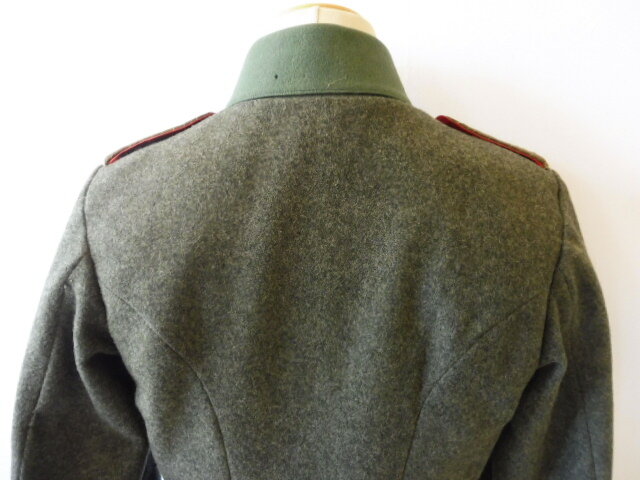 1.Weltkrieg, Feldbluse M15 für einen Offizier im Kgl. Sächs. 8. Feld-