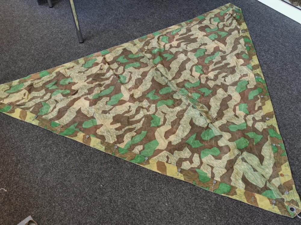 Zeltbahn 31 der Wehrmacht, spätes Stück mit Reichsbetriebsnummer. get