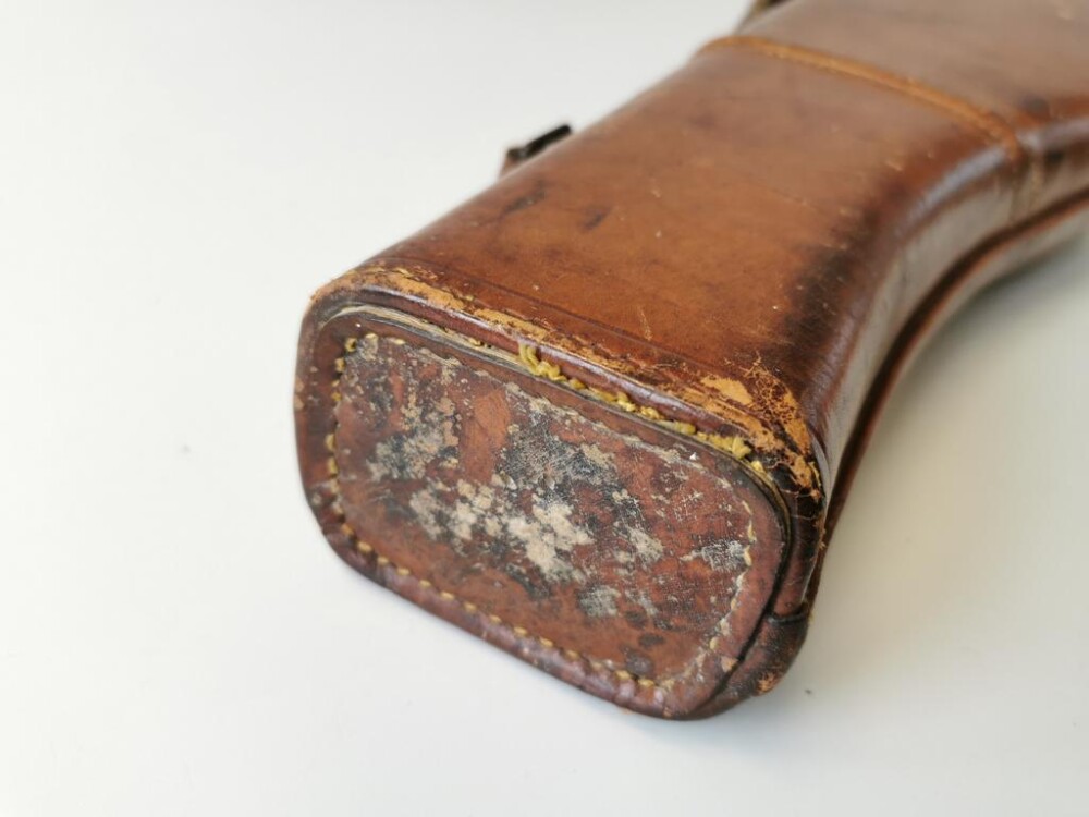 Lederfutteral für ein ziviles Jagdgewehr, 65,00