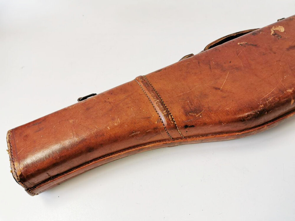 Lederfutteral für ein ziviles Jagdgewehr, 65,00