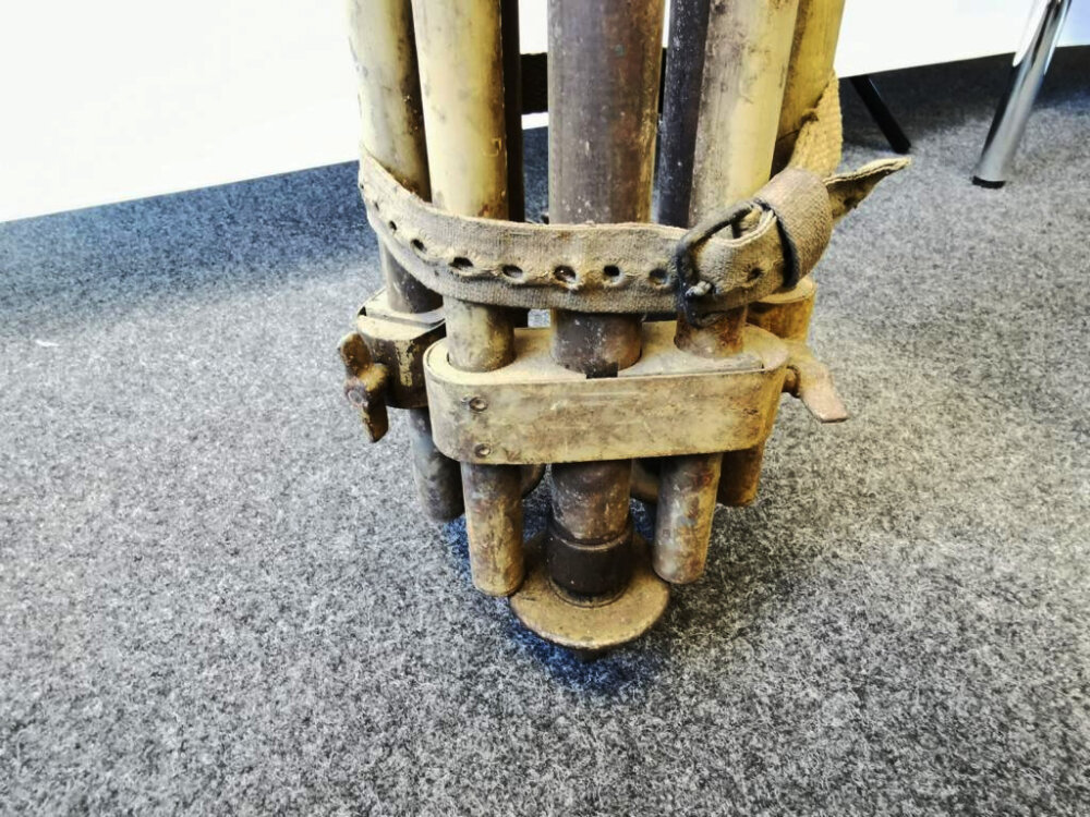 Gestell 38 zum DF 10 x 80 der Wehrmacht. Hersteller dqc, Schweres, or