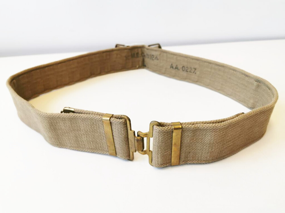 British Pattern 37 belt dated 1952, vgc, 30,78