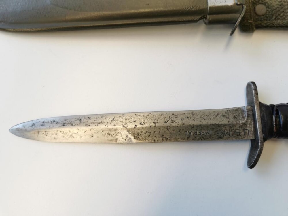 U.S. WWII M3 trench knife by Imperial, in USM8 scabbard. Used, 170,00