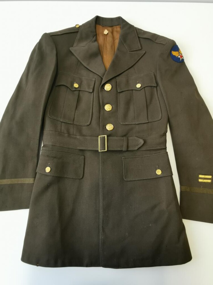U.S. Army Air Force 1944 dated service coat in vgc, 143,62
