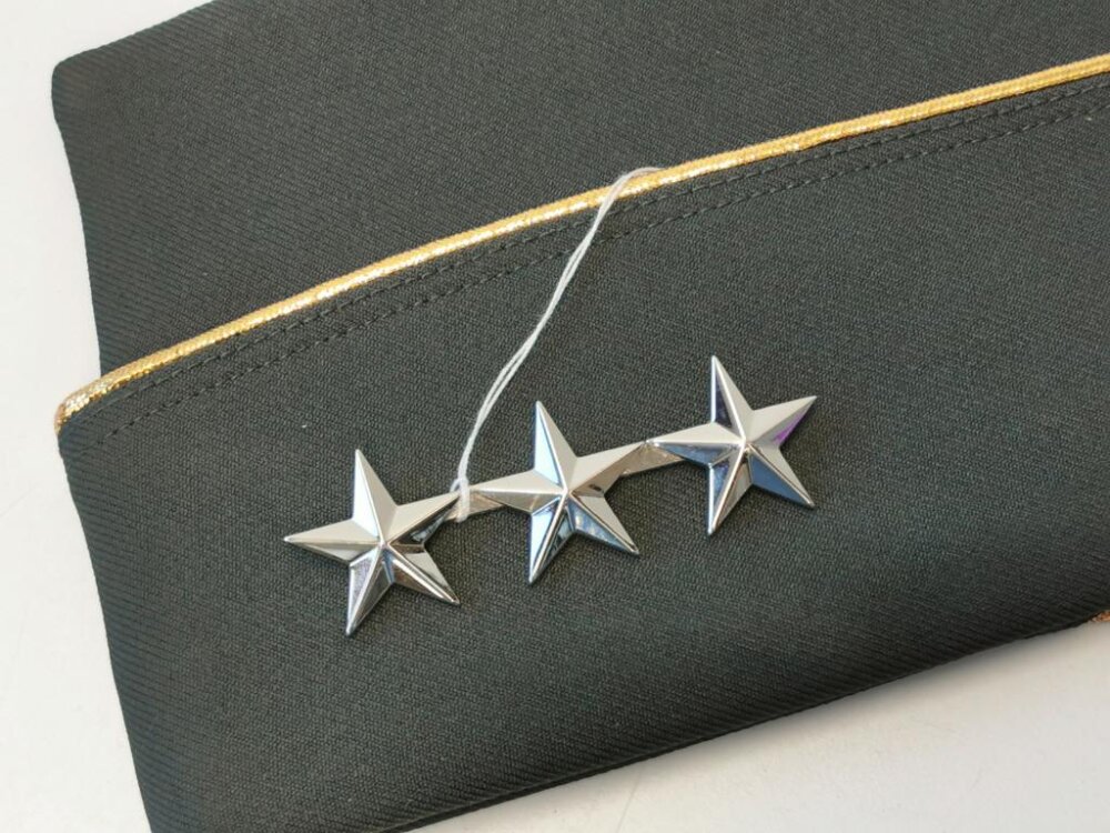 U.S. Army three star General garrison cap. Size 7 1/2, 50,00