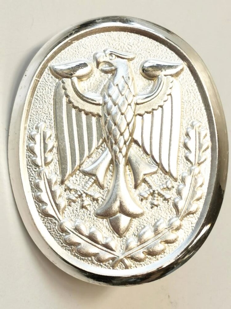 Bundeswehr. Abzeichen für die Schützenschnur in silber, 1 neuwertiges