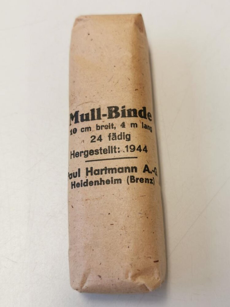 Mullbinde datiert 1944, 20,00
