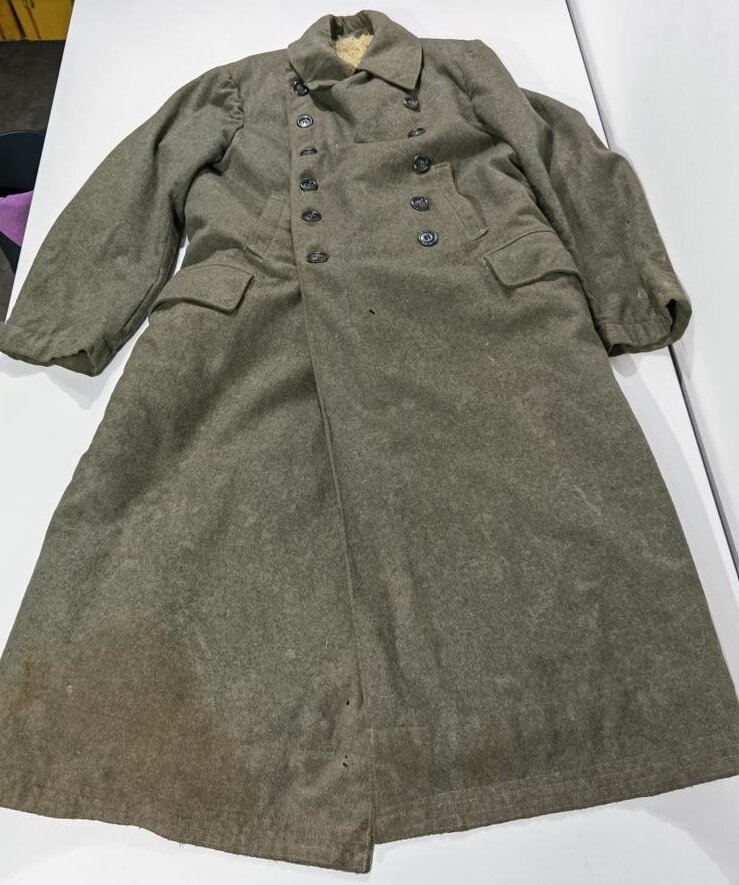 Schwerer Wintermantel für Angehörige der Waffen SS ( keine Ärmelaufsc ...