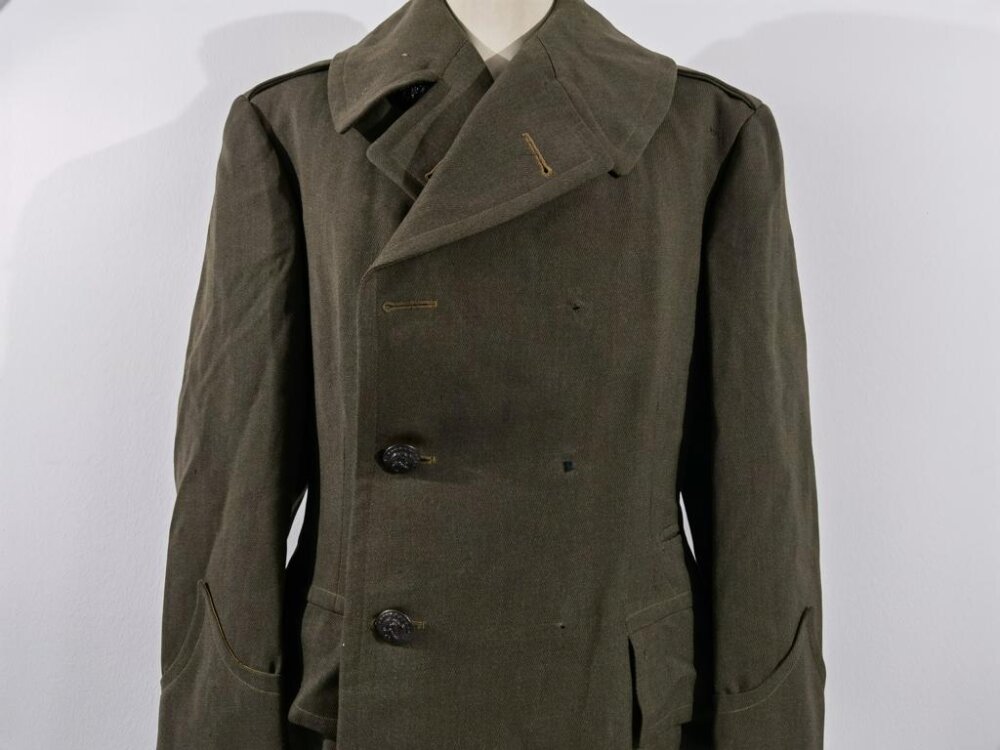 U.S. WWII, USMC, Coat/Overcoat, made by Abbot Military Tailors (Balti